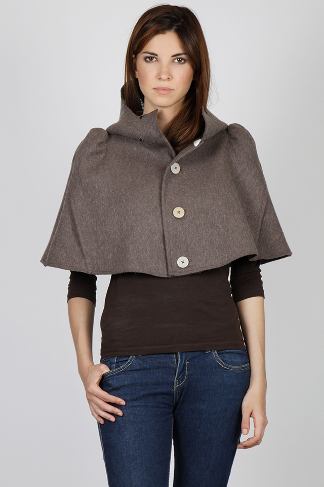 Cómo llevar una capa: guía práctica | Lovely Moda